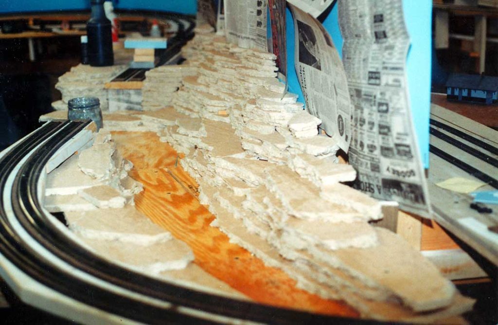 Model train river - Model railroad layouts plansModel railroad layouts ...