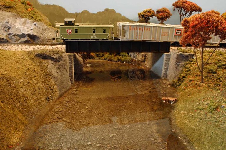 Model train river - Model railroad layouts plansModel railroad layouts ...