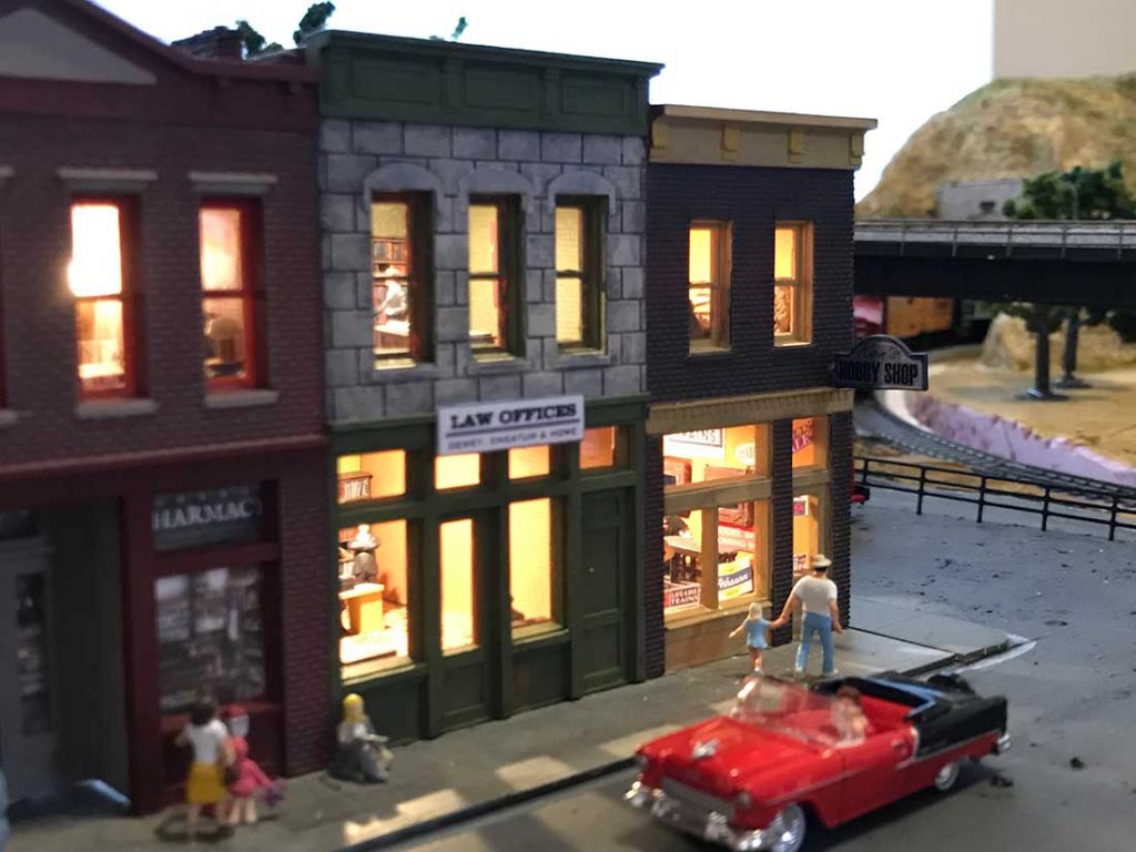 HO scale small layout - Model railroad layouts plansModel railroad ...