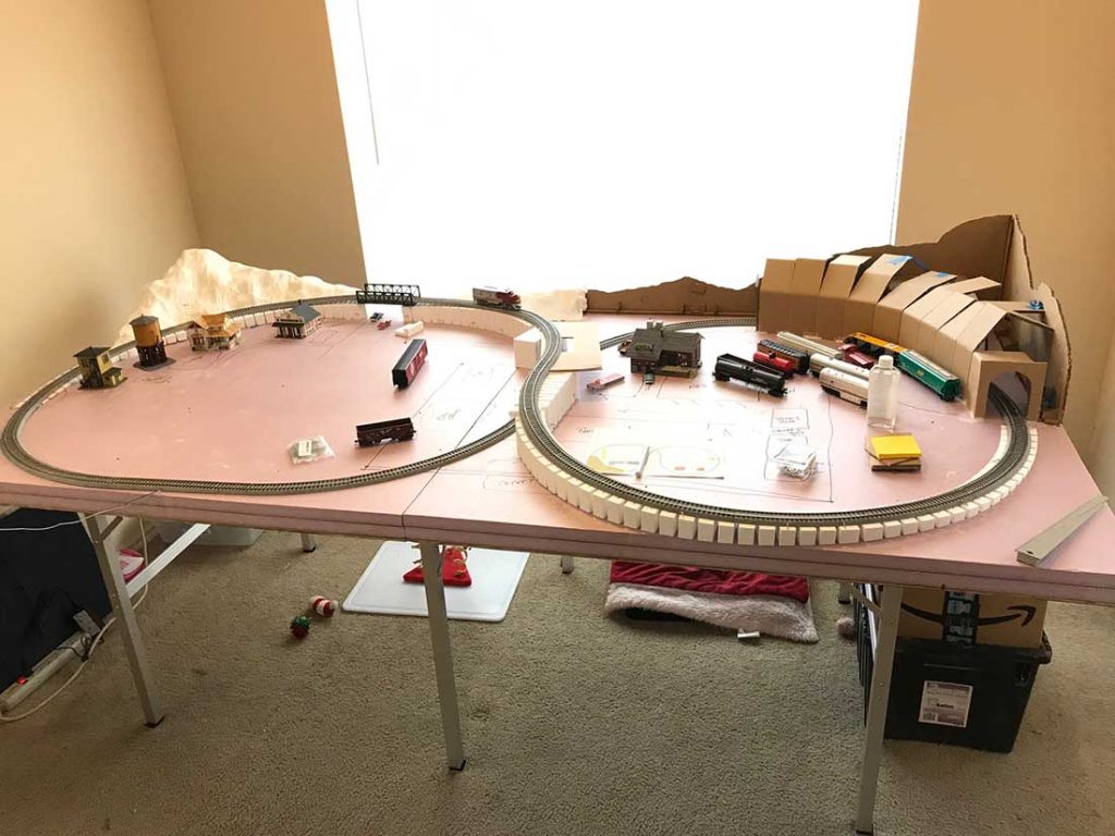 HO scale small layout - Model railroad layouts plansModel railroad ...