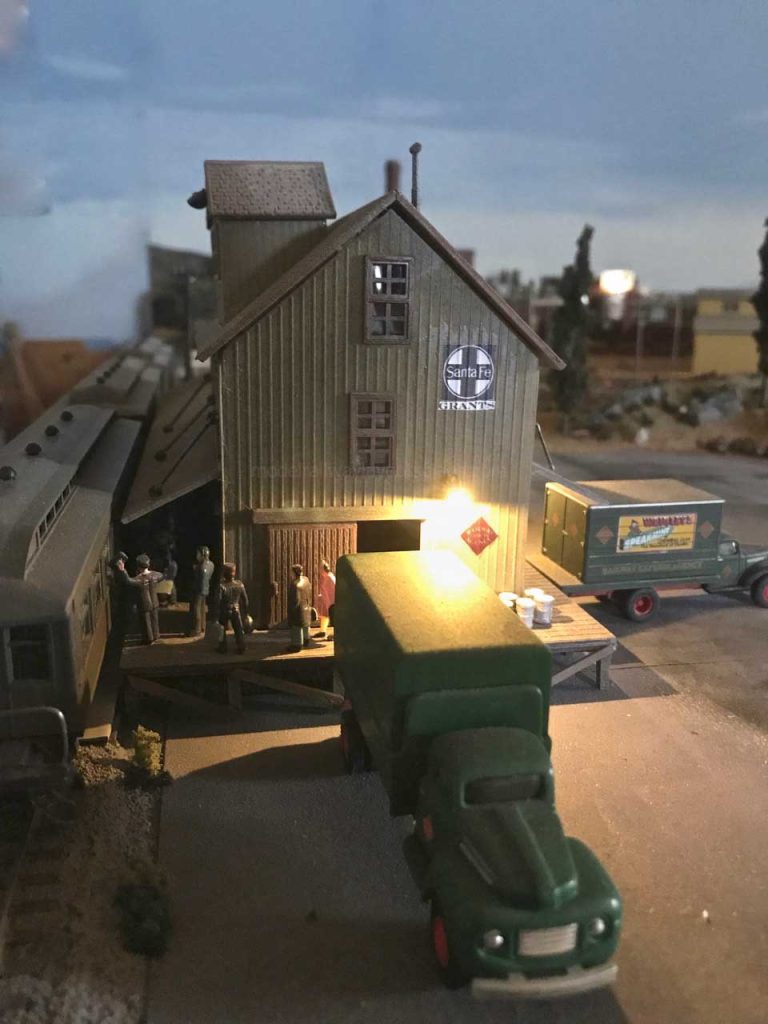 Model HO scale coal processing plant - Model railroad layouts ...