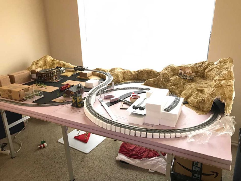 HO scale small layout - Model railroad layouts plansModel railroad ...
