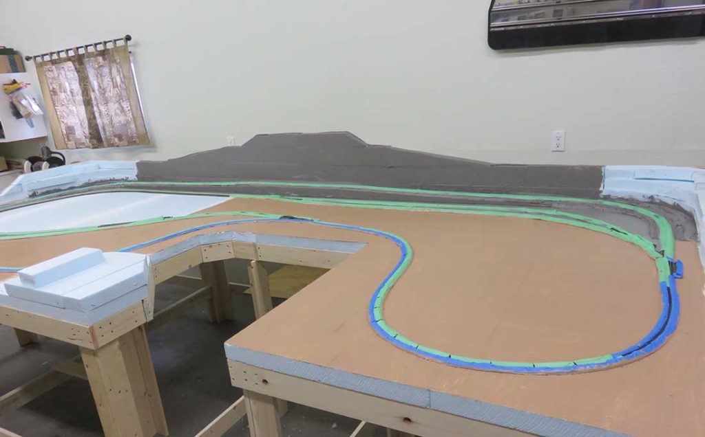 HO scale small town shops - Model railroad layouts plansModel railroad ...