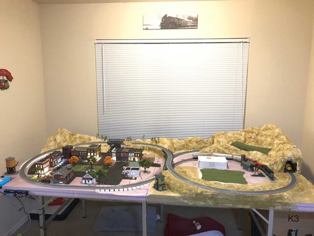 HO scale small layout - Model railroad layouts plansModel railroad ...