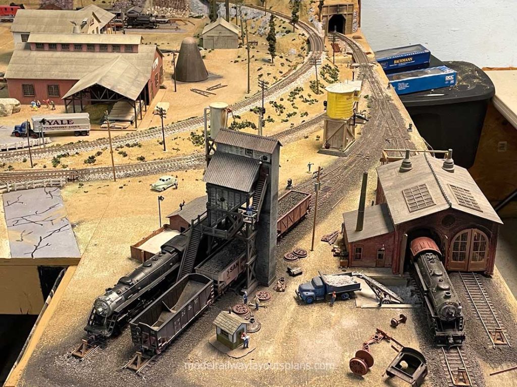 Model HO scale coal processing plant - Model railroad layouts ...