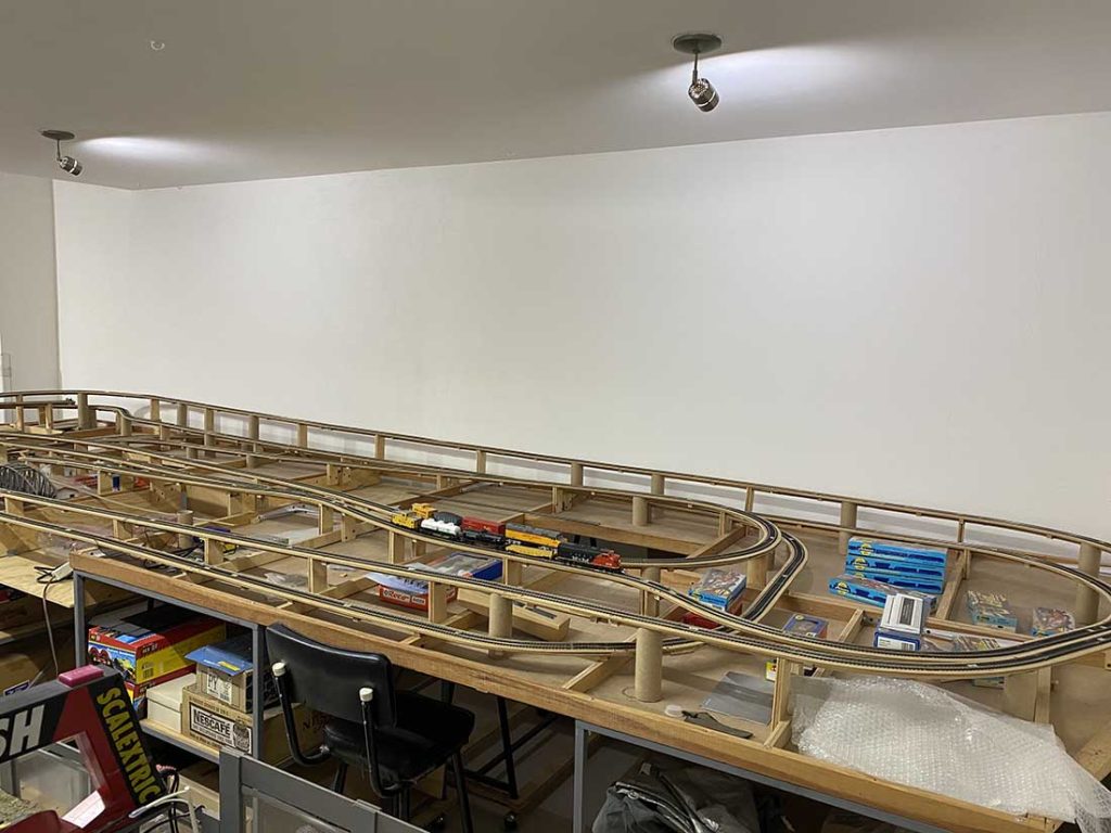 2 level model train layout - Model railroad layouts plansModel railroad ...