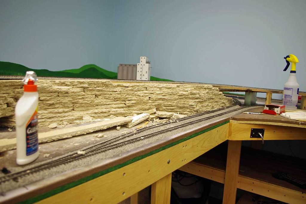 Dual level HO scale layout - Dan's - Model railroad layouts plansModel ...