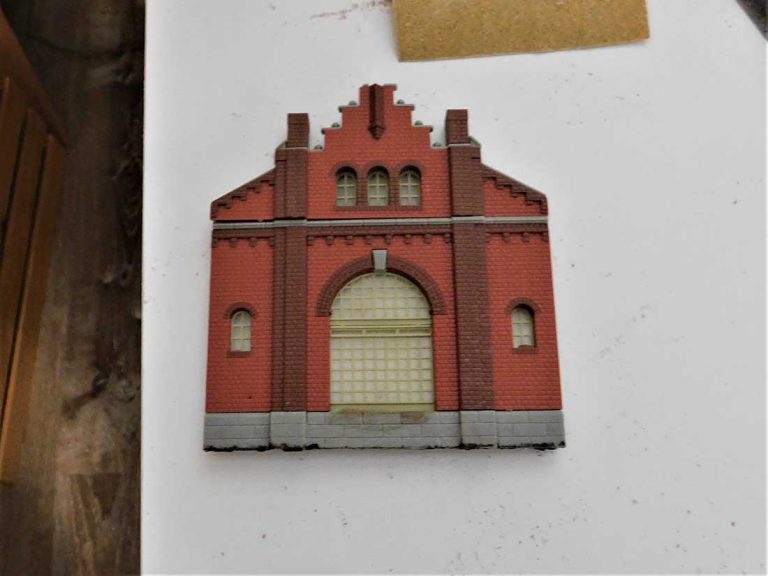 Book nook diorama - Tony's train station - Model railroad layouts ...