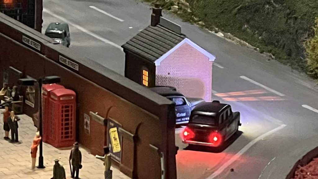 LED lighting for model trains - Model railroad layouts plansModel ...