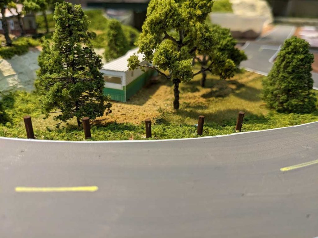 HO train layout 3 loops - Model railroad layouts plansModel railroad ...