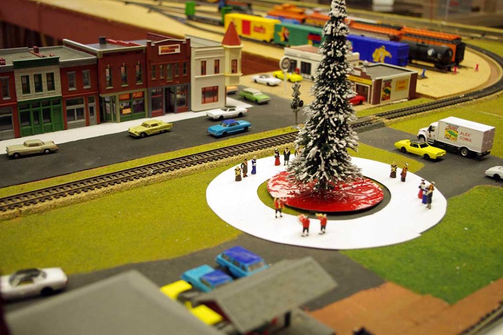 Model train displays - Model railroad layouts plansModel railroad ...