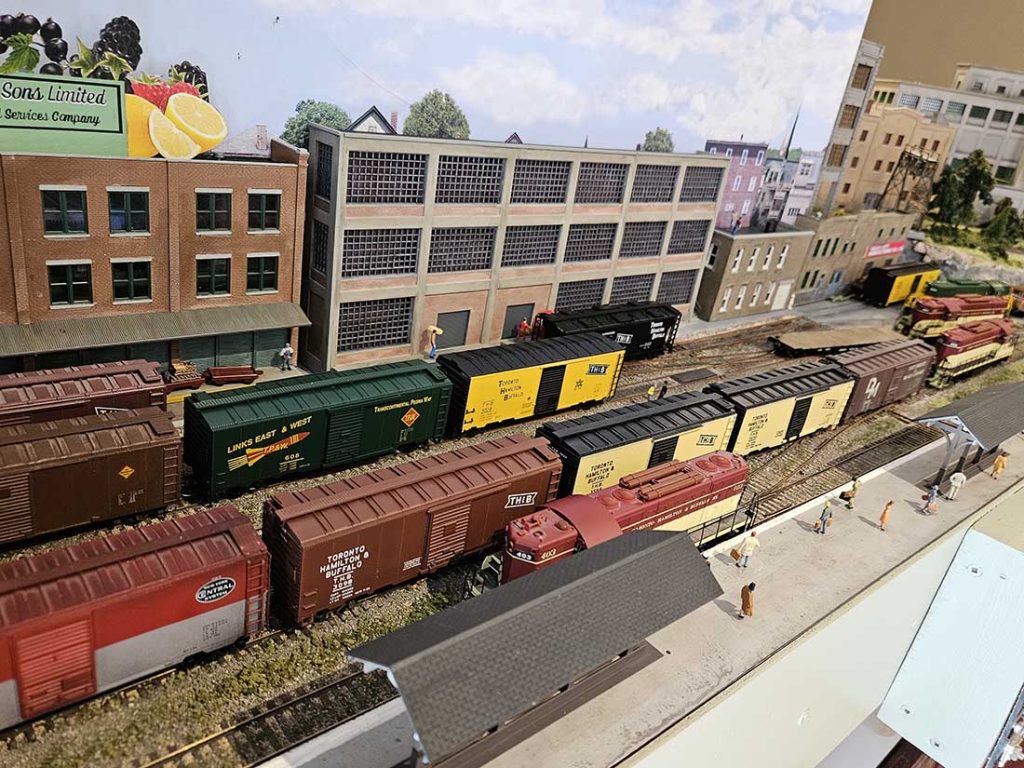 Toronto Hamilton & Buffalo Model Railway - Model railroad layouts ...