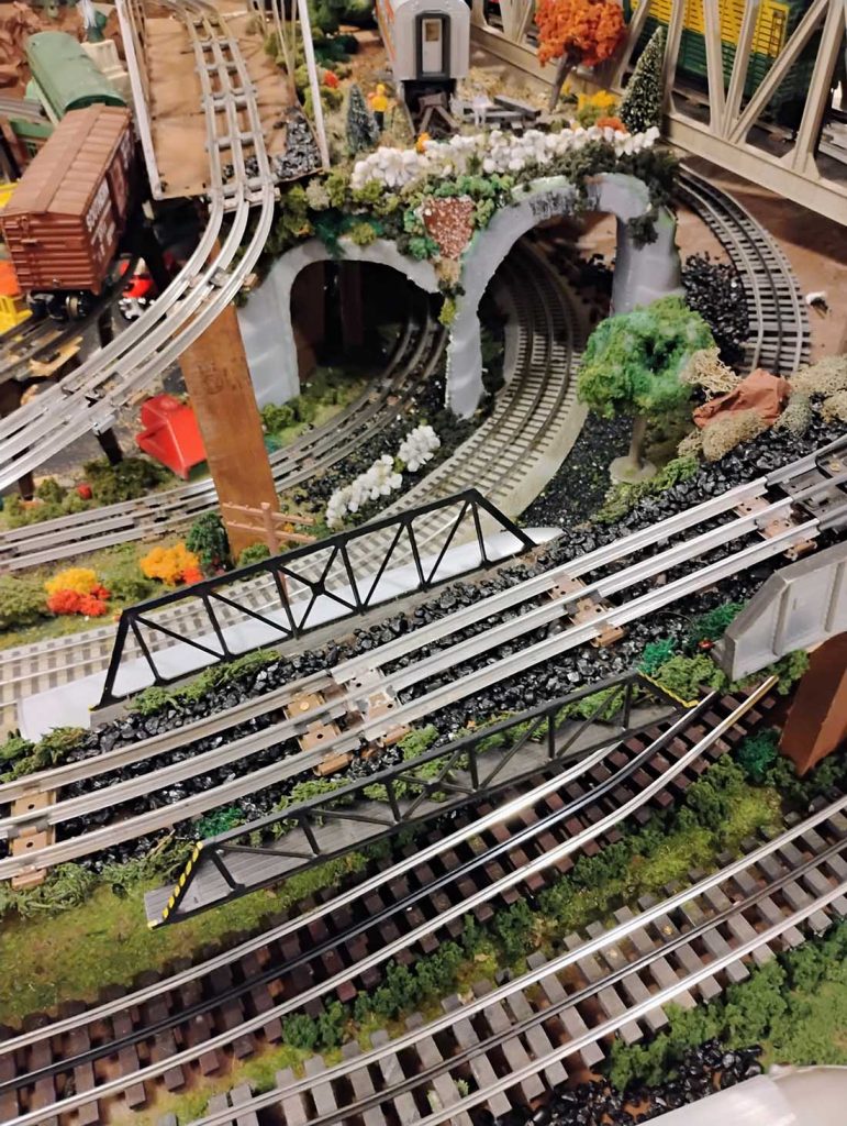 Lionel train layouts - Stef's - Model railroad layouts plansModel ...