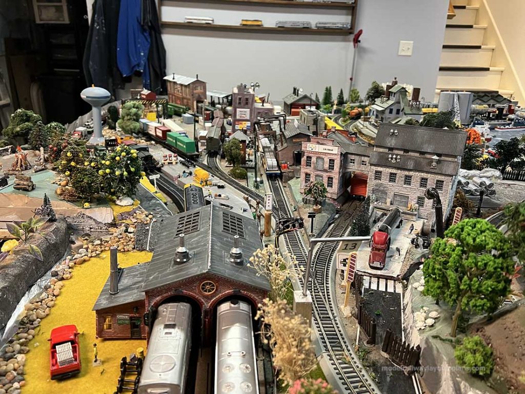 HO scale train yard layout - Model railroad layouts plansModel railroad ...